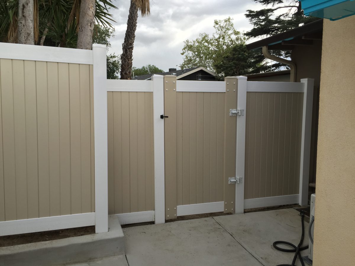 Privacy Vinyl Gates - Vinyl Fence 4 Less