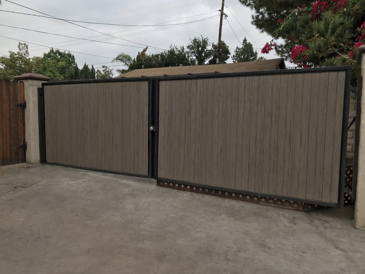 Vinyl Privacy Double Gates - Vinyl Fence 4 Less